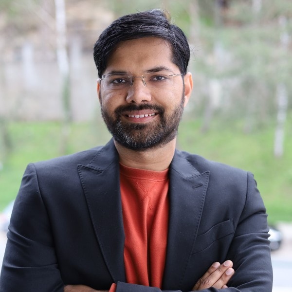 ESSEC MIM Admissions Guide 2025-26: Eligibility, Fees, Visa & More